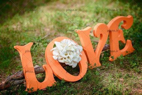 عکس با کیفیت و فانتزی نوشته انگلیسی Love عکس با کیفیت و تصاویر