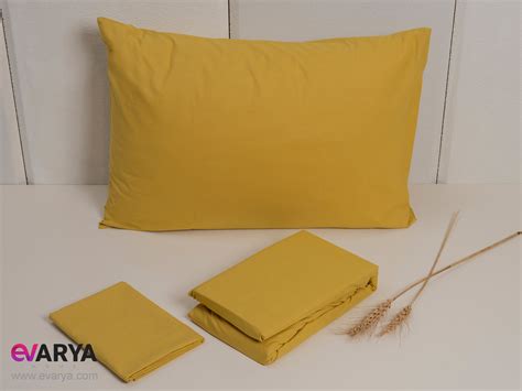 نیم ست ملحفه کشدوزی کتان رانفورس دو نفره برند Lifano Home سه تکه