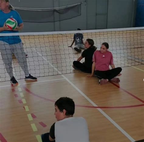 Parasport Le Volley Assis En Pleine Croissance