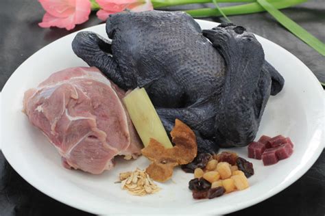 花旗参炖乌鸡中国菜系食品餐饮摄影素材汇图网