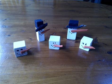 Sneeuwpop Van Houten Blokjes Knutselen Met Hout Winter Knutselen
