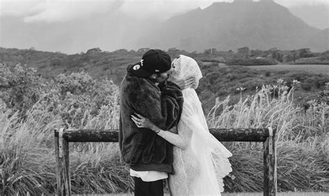 Hailey Bieber Is Pregnant See Pictures Of Her Sweet Bump Here