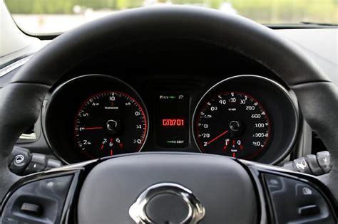 티볼리 엔진오일 경고등 원인과 해결 방법 총 정리