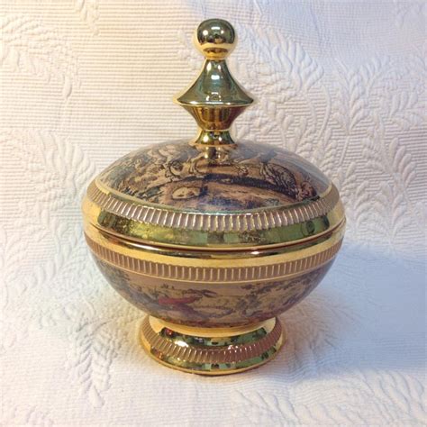 1960s Covered Dish Decorated With Encrusted Gold And Giotto Italian