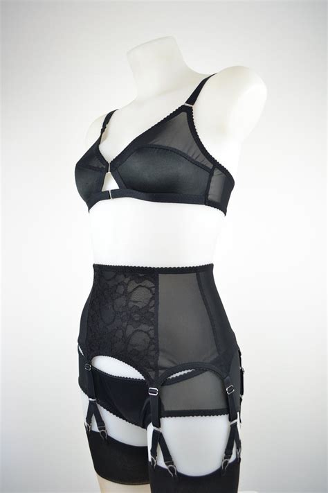 Suspender Garter Belt 6 Y Strap Mesh And Black Lace Vintage Etsy