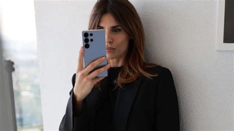 Elisabetta Canalis Sexy E Chic Con Questo Look Total Black