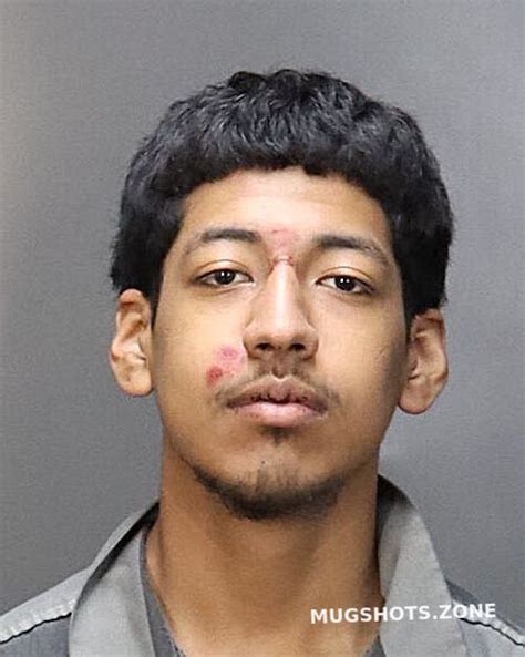 Almendarez Estevan 09102023 Mclennan County Mugshots Zone