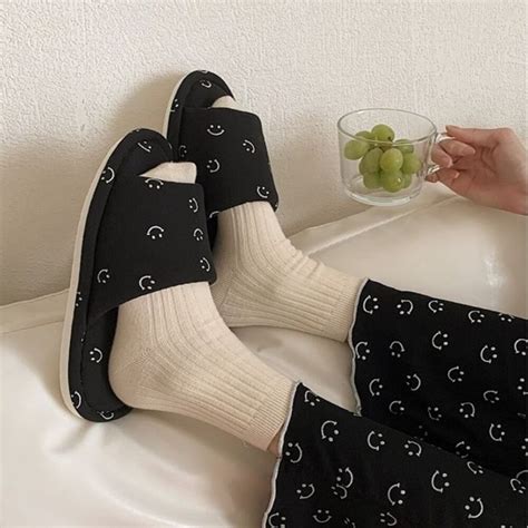 패브릭 스마일 층간 소음 실내화 거실 사무실 슬리퍼 3color 감도 깊은 취향 셀렉트샵 29cm