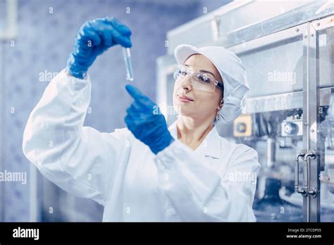 Qc Lab Laboratory Quality Hi Res Stock Photography And Images Alamy