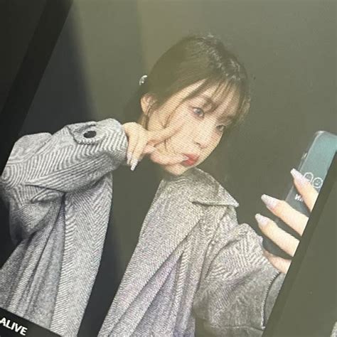 김나현 Kimnahyunk • Threads Say More