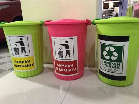 Detail Stiker Tempat Sampah Koleksi Nomer 17
