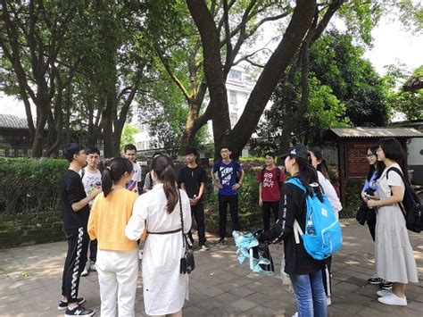 本科16级党支部赴新民学会旧址开展党日活动 湖南大学化学化工学院
