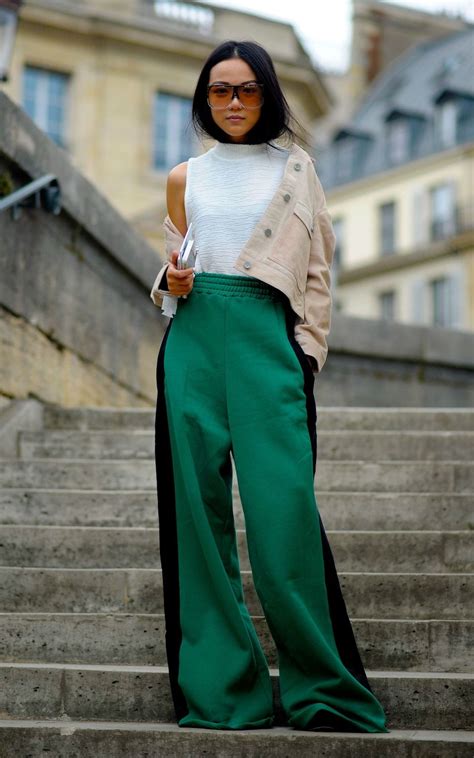 53 Winning Street Style Looks From Paris Fashion Week To Inspire Your