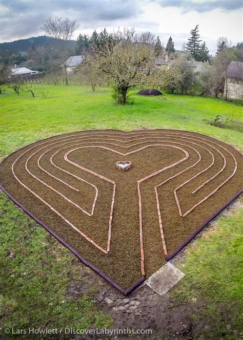 Diy Labyrinth Design For Your Garden Heart Labyrinth Design Heart