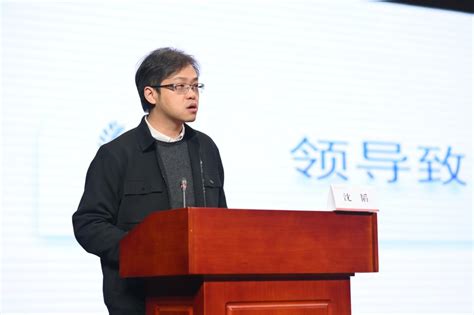 昆明理工大学建校70周年暨医学部首届“基础 临床”研究生拔尖创新论坛 昆明理工大学医学部