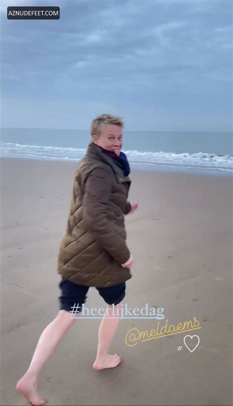 Catherine Kools Feet Aznudefeet