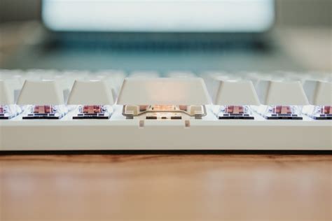 A First Impressions Review Of The Planck EZ 40 Keyboard The Sweet Setup
