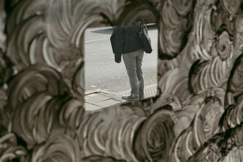 Garageland Reviews Flora Parrot Fixed Position