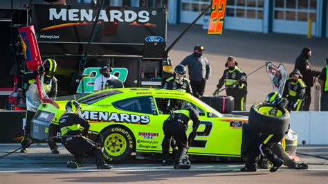 Austin Cindric Win Nascar Xfinity Series Title