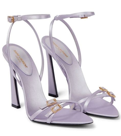 Épinglé Par ɢɪɢɪ Sur S H O E S Sandales Mariage Chaussure Fashion