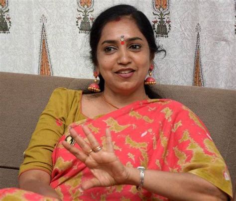 ரோட்டோர கடையில் டின்னர் சாப்பிட்ட பிரபலம் பொடி தோசை முட்டை தோசை