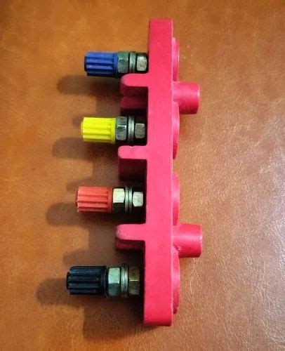 Tpn Terminal Block 63 Amp Screw Termination At Rs 20piece Akurdi