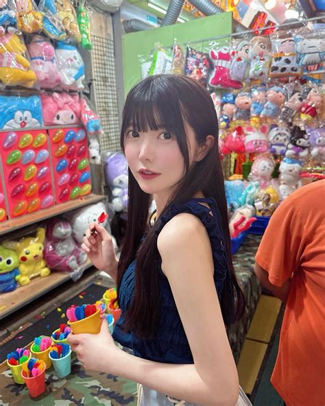 小野寺梓azusa Onodera 台湾の夜市での写真🏮🌙 三和夜市 台湾 Taiwan 台湾観光 旅遊攝影 拍攝 寫真