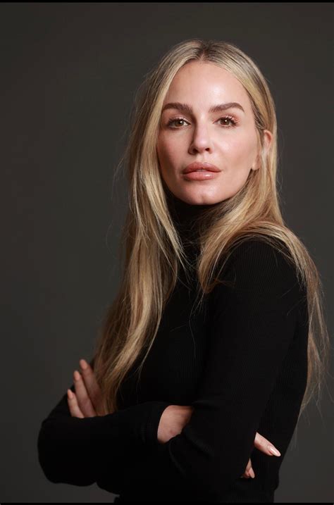 Monet Mazur