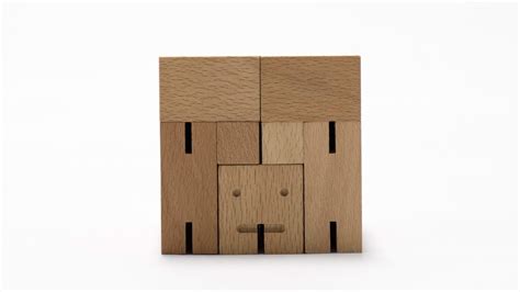 Video David Weeks On His Folding Wooden Toy Cubebot