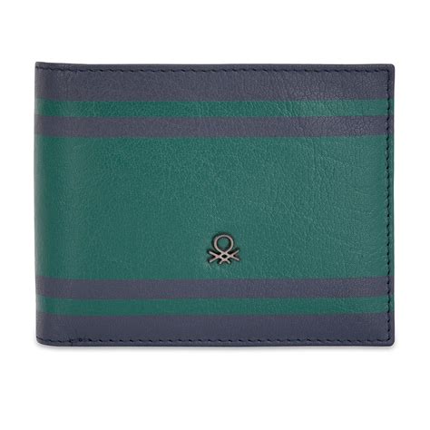 United Colors Of Benetton Alamar Passcase Wallet Bagline