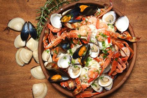11 Popular Types Of Seafood That Deserve A Spot On Your Plate The