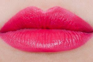 Матовые помады BeYu Cashmere Lip Color Matt: все оттенки | Beauty Insider