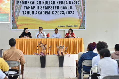 Rektor Buka Pembekalan KKN Uncen Tahap II Semester Ganjil T A 2023 2024