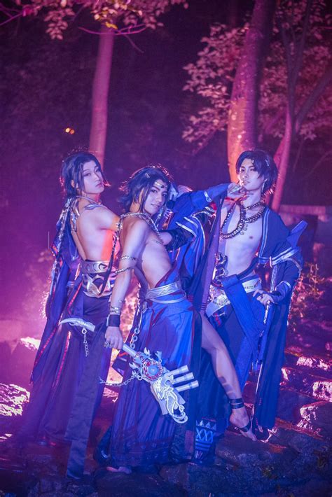 毒哥妖娆毒姐美艳 《剑网3》五毒全校服cos群像 新浪剑网3专区