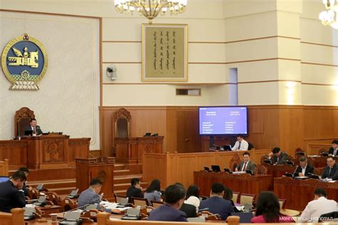 УИХ Улс төрийн намын тухай хуулийг хэлэлцэж байна