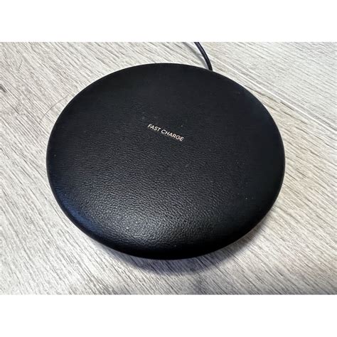 [二手] 三星 Samsung 原廠 折疊式無線閃充充電座 EP-PG950 (黑) | 蝦皮購物