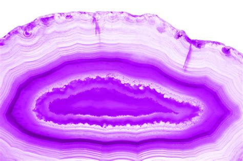 울트라 바이올렛 Pruple 옥수 미네랄 크로스 섹션 흰색 배경에 고립 추상적인 배경 대리석에 대한 스톡 사진 및 기타 이미지
