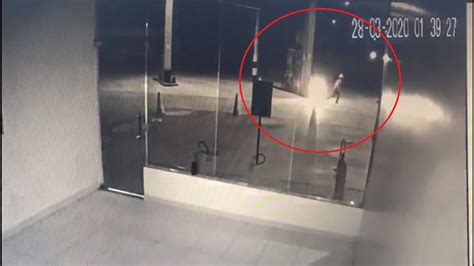 Ladrões tentam roubar cofre e explodem posto de gasolina em Manaus