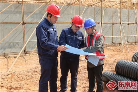 三明：电力助企发展 首推“北斗卫星”智能压实监测应用 东南网 福建官方新闻门户