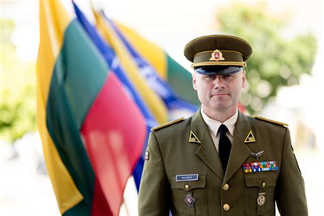 Vadovavimą Specialiųjų Operacijų Pajėgoms Perima Dmilašius 15minlt