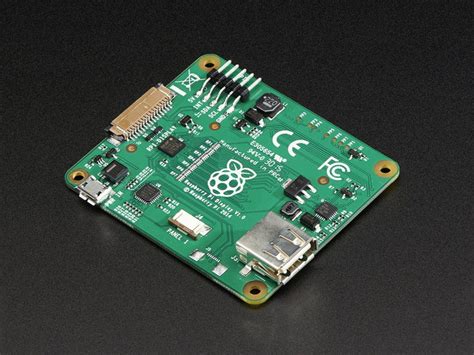 هل يمكن أن تحل شاشة اللمس Foundation Pi Foundation محل شاشة لـ Raspberry Pi عرض Reshine