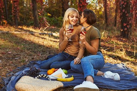 30 Romantic Anniversary Date Ideas Best Fun Anniversary Dates