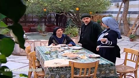 باب الحارة ـ أبو بدر قرر يحضر اجتماع عضوات الحارة ومن بعدها حرم يحضر