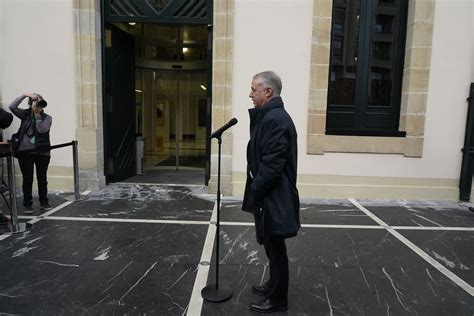 Urkullu Asume Que El Pnv No Está Libre De Casos De Corrupción Ante