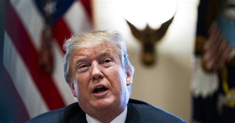 В конце президентства Трампа в США исчезла папка с секретными данными