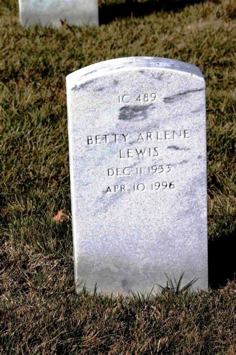 Betty Arlene Boyer Lewis Mémorial Find a Grave