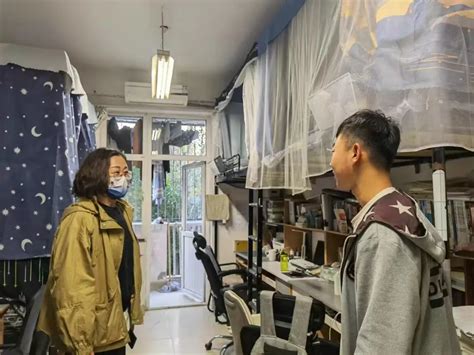 【二十大时光】“党的二十大宣讲进宿舍，跟党走凝聚新共识”物电学院领导走访学生宿舍 渭南师范学院新闻网