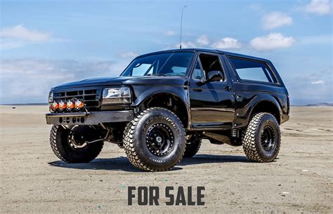 Classic Bronco Prerunner Ford Debuts Its 2023 Bronco Dr Racer Ready