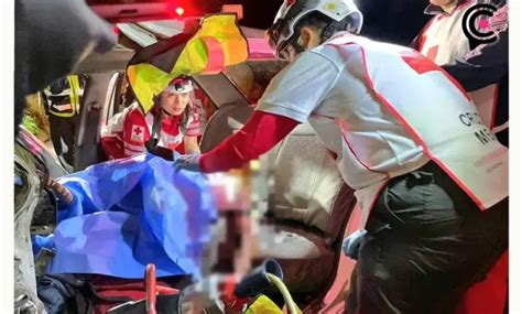 Choque Frontal Deja Un Muerto Y Siete Lesionados En Carretera Amozoc