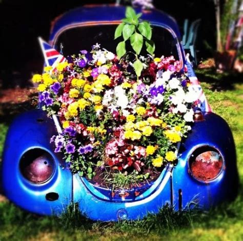 Ten Ways To Use Old Volkswagen Beetles In The Garden